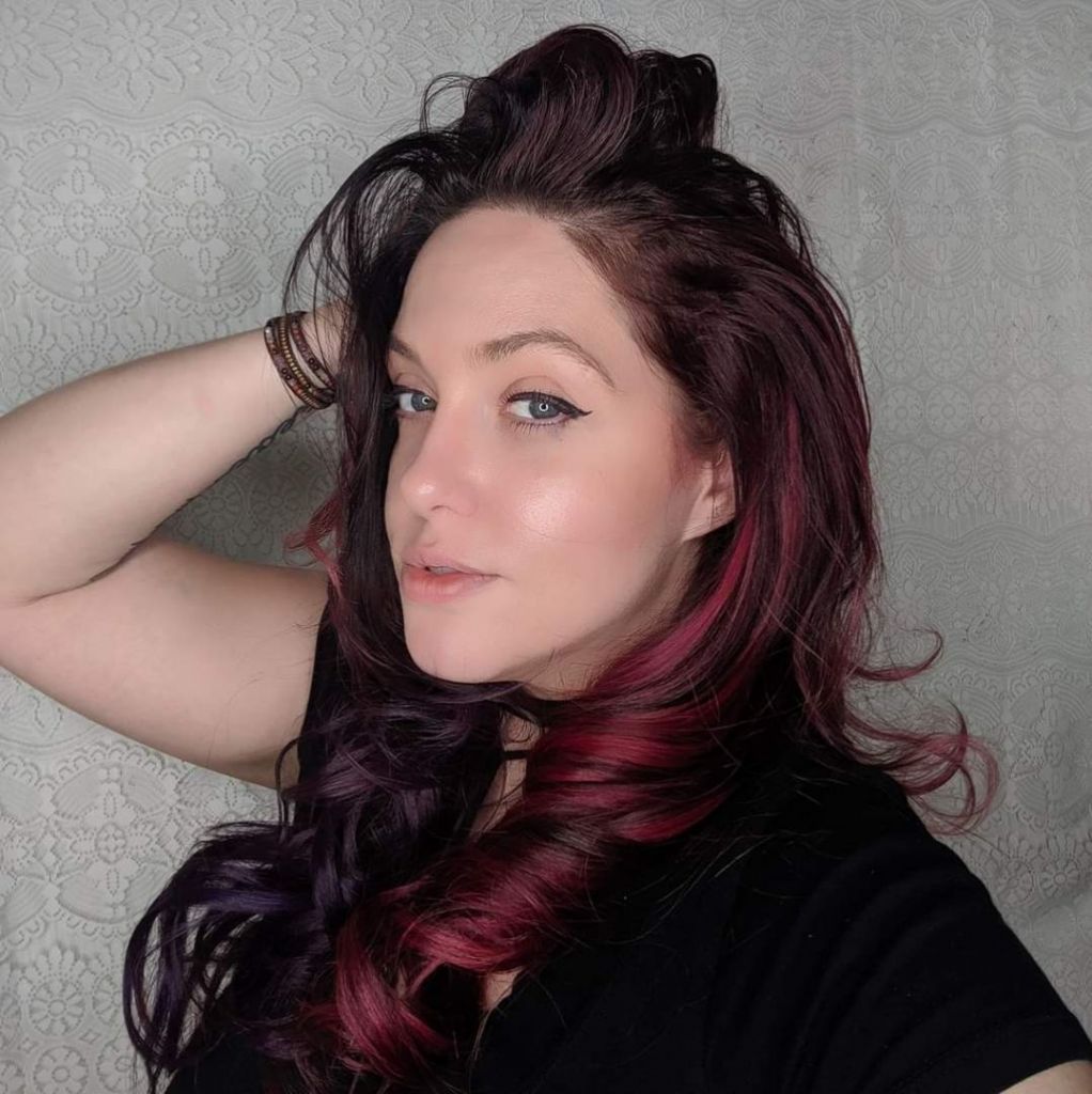 Meet Amanda Stein | Hair Stylist/Colorist - SHOUTOUT MIAMI