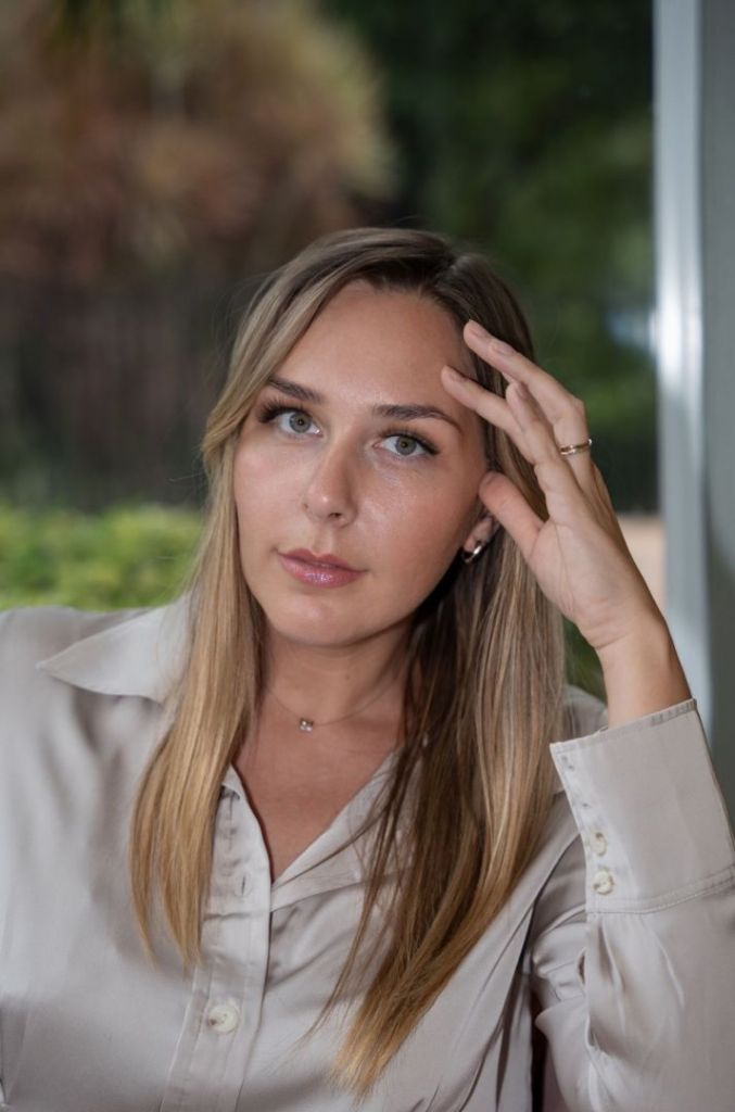 Meet Anna Zyrianova | Content creator – SHOUTOUT MIAMI