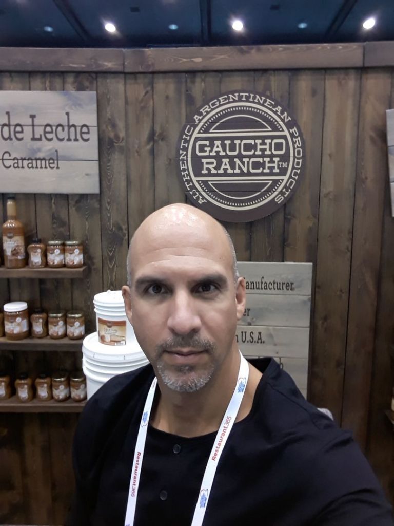 Meet David Mena | Entrepreneur, Business Owner - SHOUTOUT MIAMI