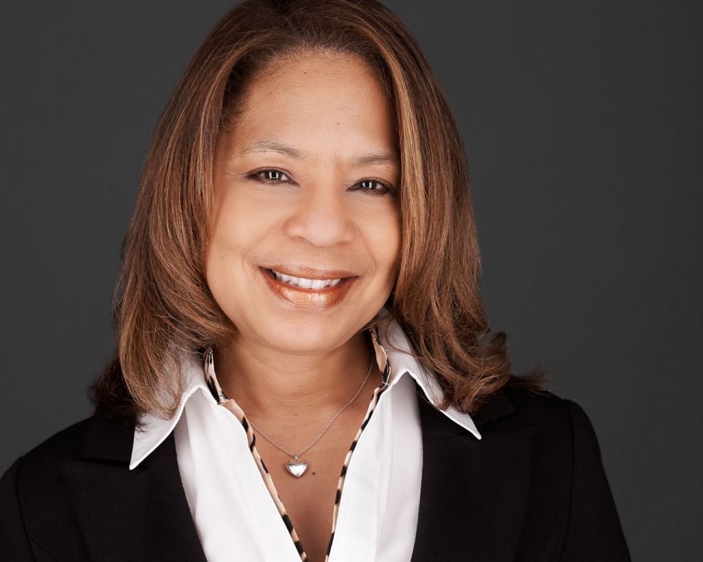 Meet Dr. Deeawn Roundtree | CEO of Roundtree Training & Consulting ...