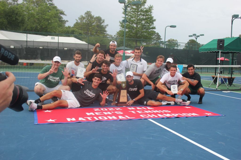 Meet Claudio Adolfssen | Professional Tennis Coach, founder of ESS, mentorship program for ...