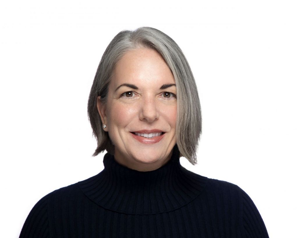 Meet Jessica Ransom | Curator, speaker, and writer - SHOUTOUT MIAMI