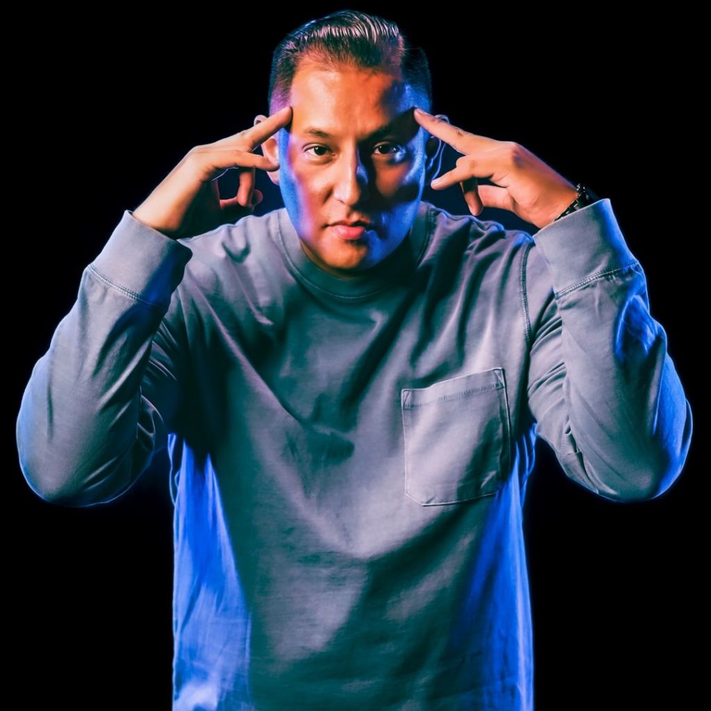 Meet Isaac Castillo | Internationally Known DJ - SHOUTOUT MIAMI