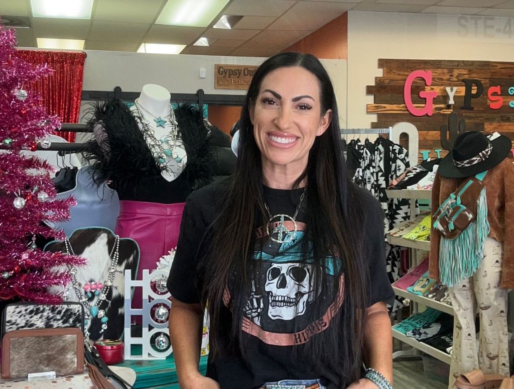 Meet Crystal Bohanon Haupt | Boutique Business owner - SHOUTOUT MIAMI