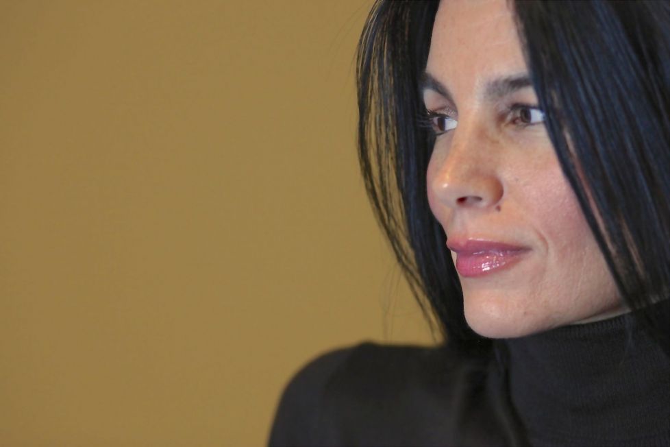 Meet Shelly Perry | Artist/Designer - SHOUTOUT MIAMI