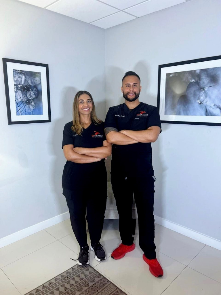 Meet RAUL MOSQUEIRA | Physical Therapist A/Massage Therapist - SHOUTOUT MIAMI